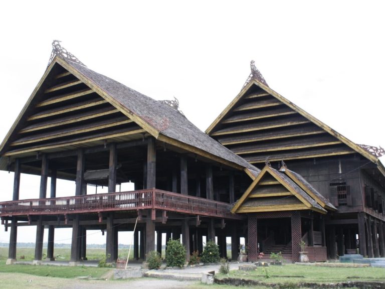 Suku Bugis Sulawesi Selatan