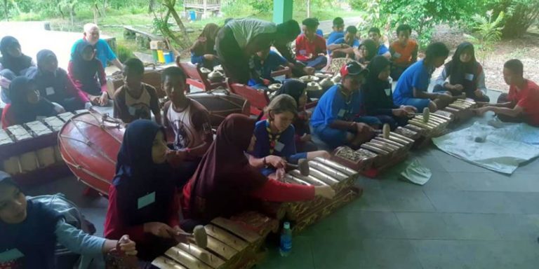Mengenal Tokoh Musik Indonesia
