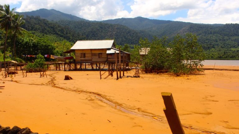 Kerusakan Lingkungan Hidup yang Disebabkan Oleh Proses Alam