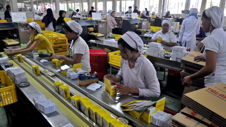 Pengertian Pasar Tenaga Kerja dan Contohnya