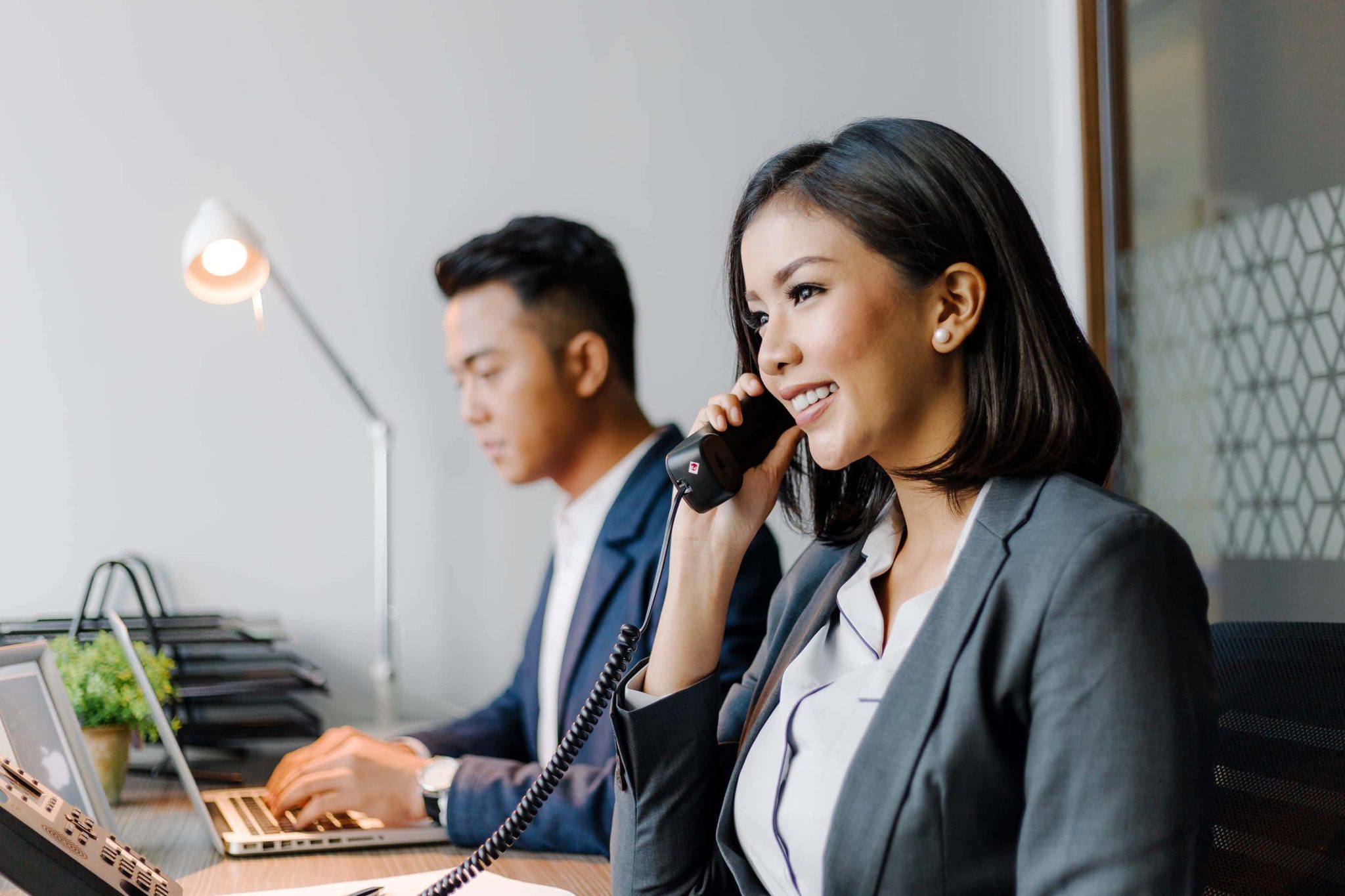 SOP penanganan telepon kantor