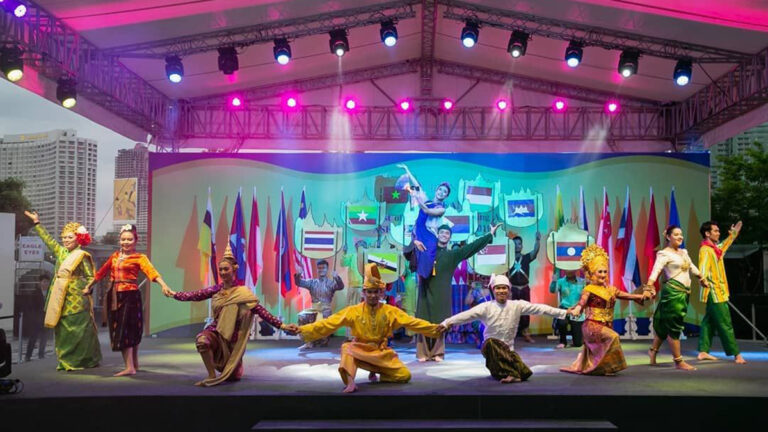 Festival Budaya ASEAN (FBA): Memelihara Warisan Budaya di Kawasan ...
