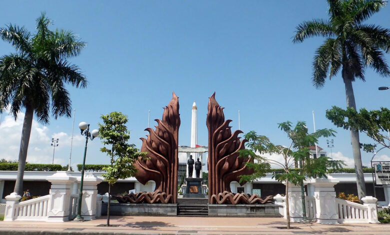 Monumen-Monumen Elok di Surabaya: Sejarah yang Terukir dalam Batu
